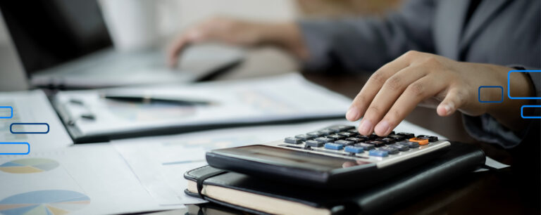 ROA e ROE: qual a diferença e como fazer seus cálculos?